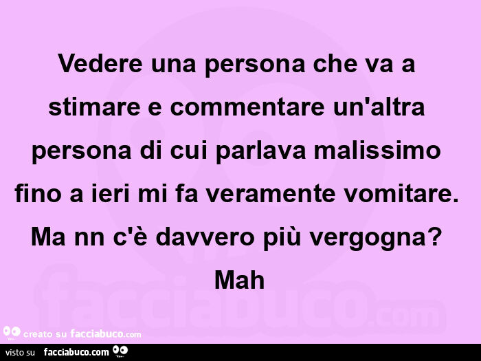 Vedere una persona che va a stimare e commentare un'altra persona di ...
